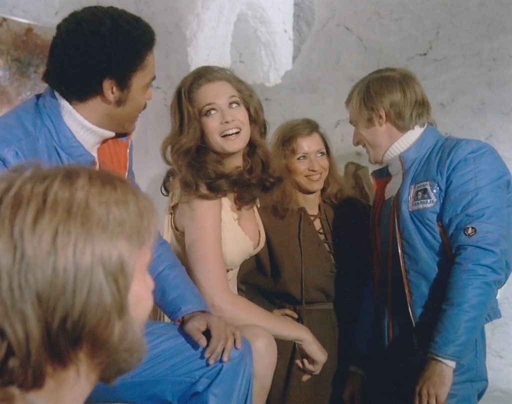 Space 1999 | valerieleon.com